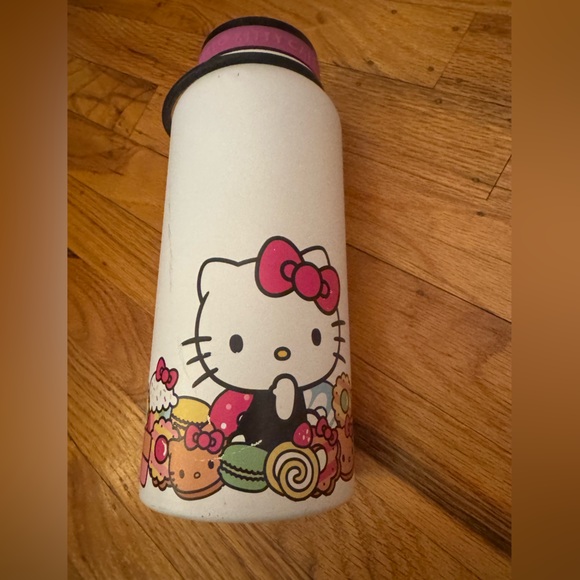 Hello Kitty | Dining | Hello Kitty Cafe Sanrio Exclusive Limited Edition Thermos Water Bottle ...